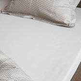 Lerretsvevde lakener i høy kvalitet